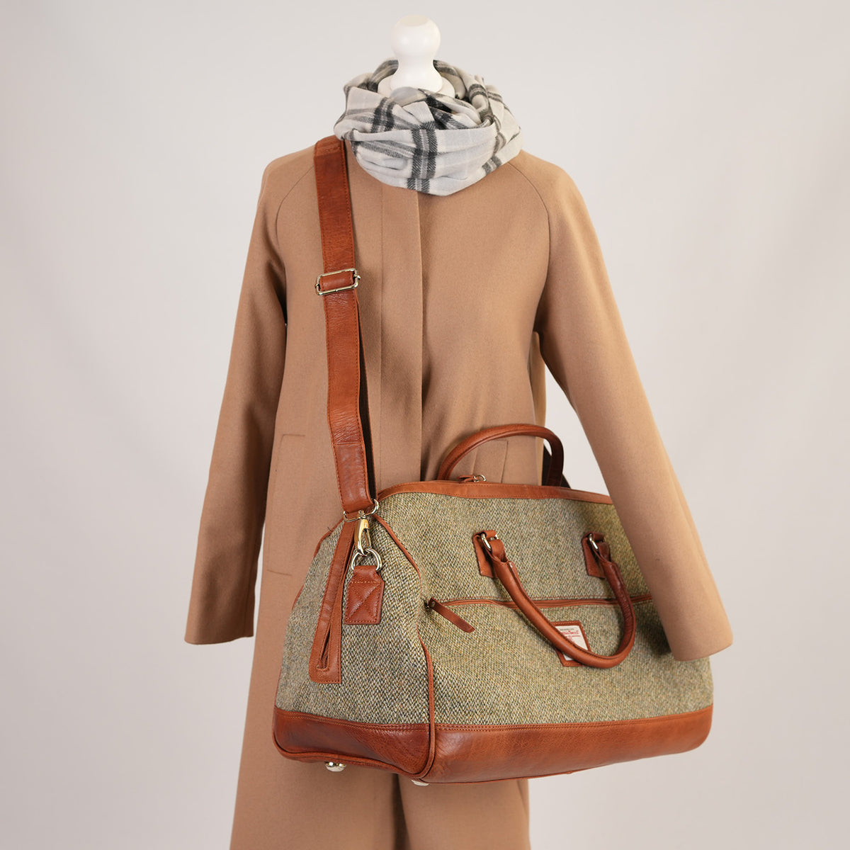 HT LEATHER WEEKENDER BAG – Marchbrae
